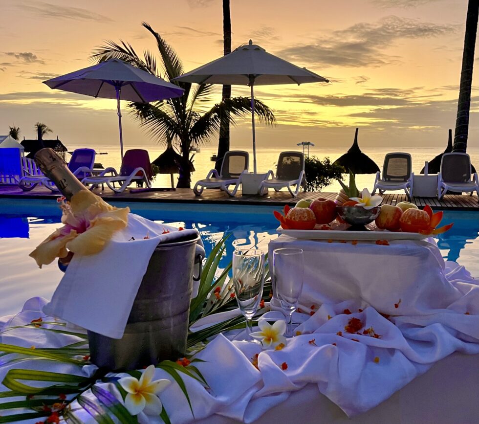 Bars & Restaurant | Coral Azur